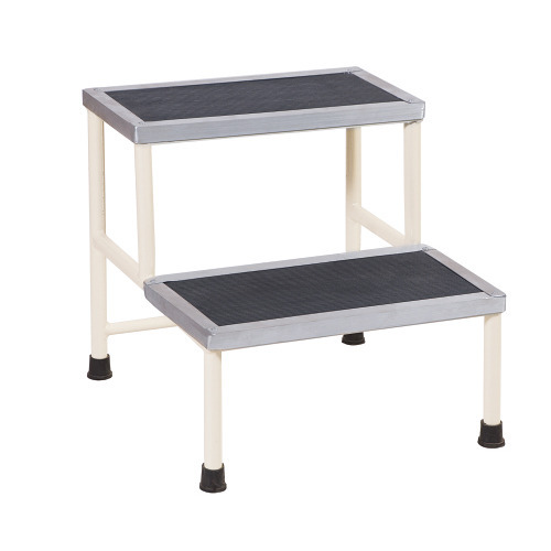 FOOT STEP DOUBLE PAINTED NORMAL QUALITY QMED PAKISTAN - New Pak Surgical